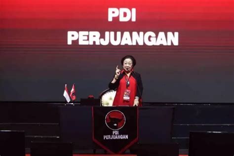 Sudah Waktunya Megawati Pensiun