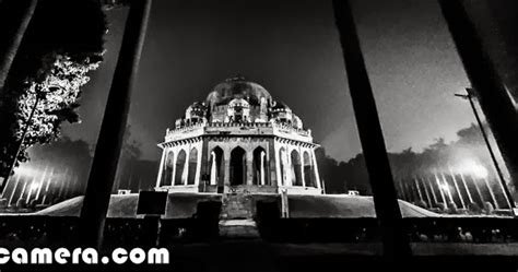 Mohammed Shahs Tomb At Lodhi Garden Near Khan Market New Delhi