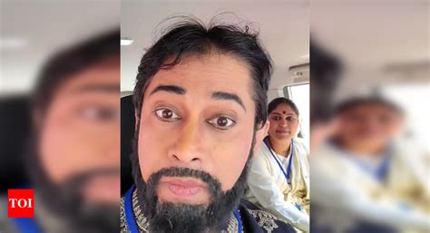 Ritwik Simha Dressed With Costumes Travelled To Stage Tughlaq Kannada Movie News Times Of India