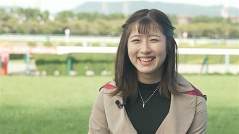 今村聖奈は「負けず嫌い」そして何より「馬と戯れること」が好き 記録ずくめの18歳女性ジョッキーが見せた芯の強さと競馬愛 Spread