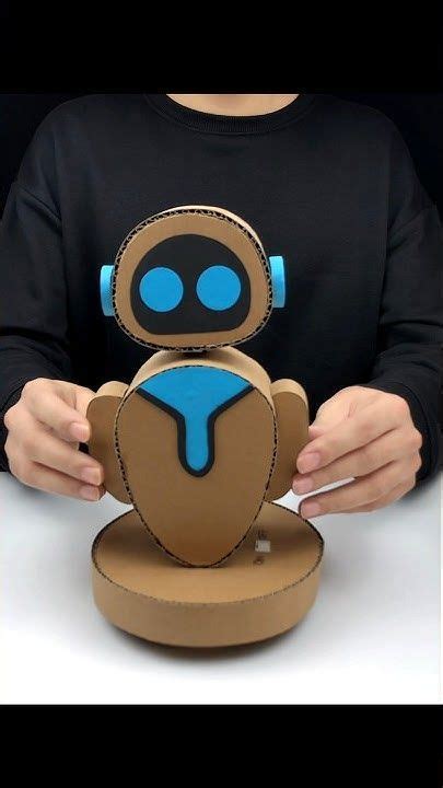 Diy Cardboard Robot Shorts Youtubeshorts Eğitimsel Elişleri Kreş Doğum Günü