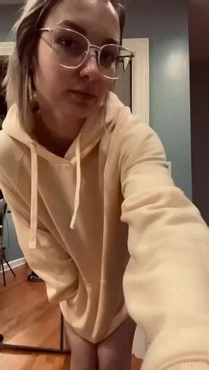 Pornpic Xxx My Body Is Built To Drain Your Balls