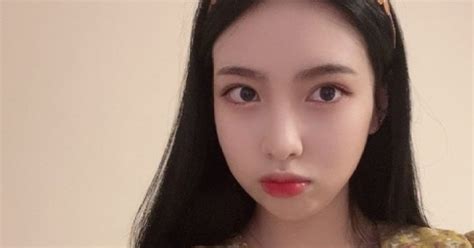 정답소녀 김수정 폭풍성장인형미모 그대로