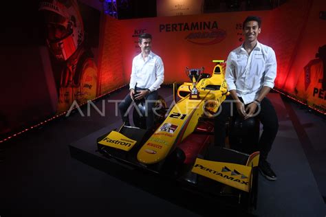 Pengenalan Tim Pertamina Arden Antara Foto