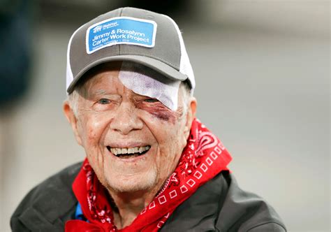 Jimmy Carter fue hospitalizado por una fractura de pelvis tras una nueva caída Infobae