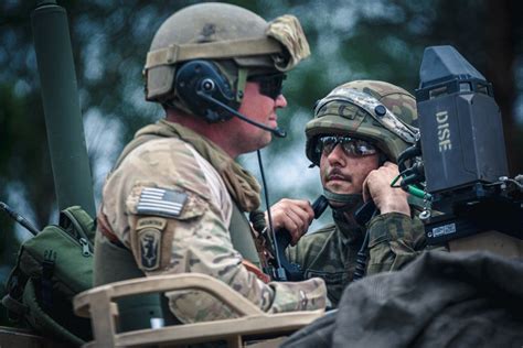 Poniedziałek z Defence24 pl Kongres USA zablokuje wycofanie żołnierzy