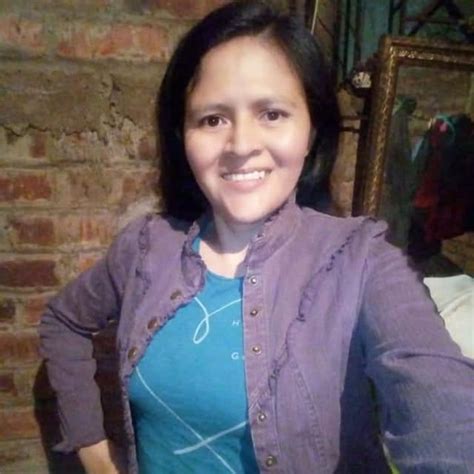 Flor Yyse Flor Yyse • Threads Say More