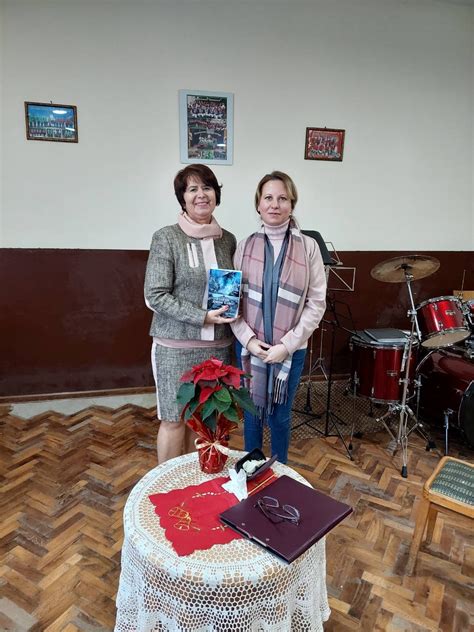 Руслана Димитрова представи първата си книга първо в родното Литаково Ботевград Новини