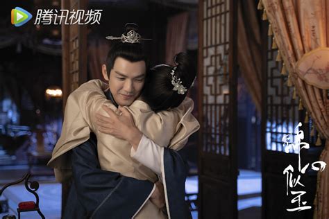 古裝劇10位經典「霸總」！《蒼蘭訣》王鶴棣寵妻無極限，任嘉倫、鍾漢良眼神又酥又欲！