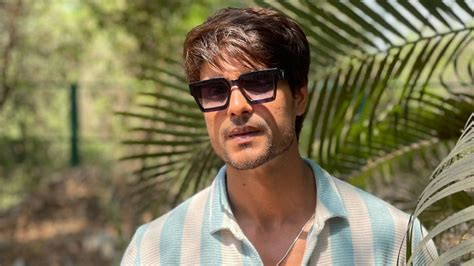Do You Know What Is The Similarity Between Ankit Gupta And His