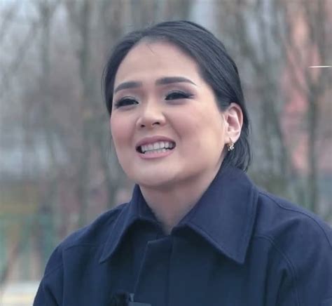 Хөх “Ододтой бүжиглэе” шоуны ялагч жүжигчин Т Энэрэлийн төрсөн өдөр өнөөдөр тохиож байна