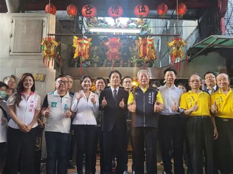 赴萬華宮廟參拜藍營里長喊支持 賴清德大讚吳沛憶有三優點 政治快訊 要聞 Nownews今日新聞
