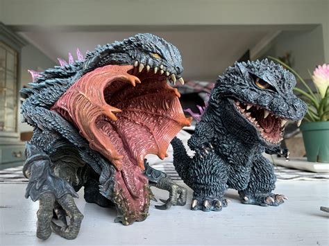 RIC Exclusive Deforeal Orga And Godzilla 1999 Godzilla 2000 R GODZILLA
