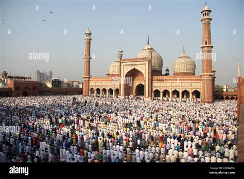 Indian Muslim Devotees Offer Eid Al Adha Prayers At The Jama Masjid In