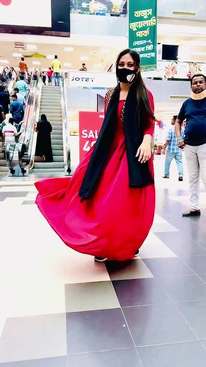 যদি হাজার বার জিজ্ঞেস করো আমি কি চাই আমি নির্দ্বিধায় জবাব দিবো আমি