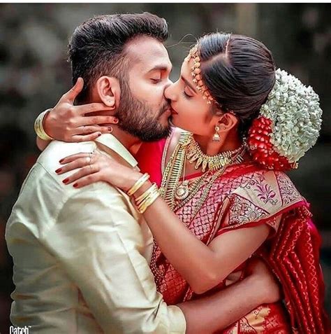 Pin On U Wedz Me Indian Wedding Photography Couples Romantic Couples Photography Indian