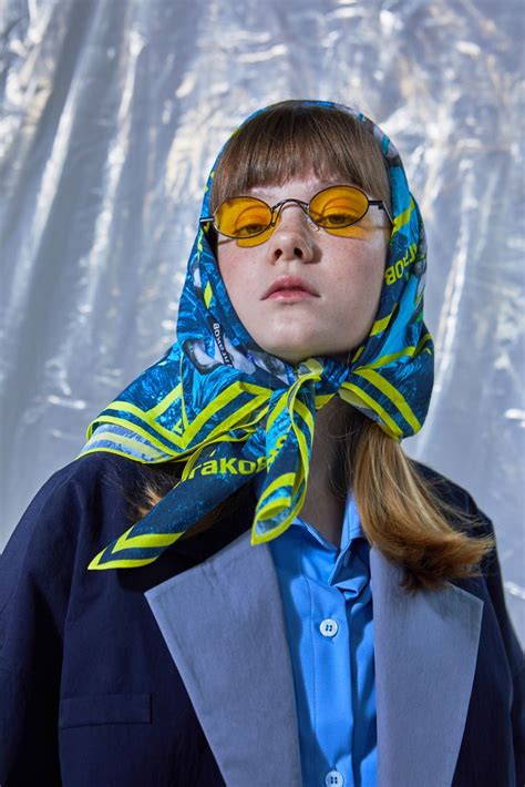 Bulgakov Babushka | Silk headscarf, Womens scarves, Silk neck scarf