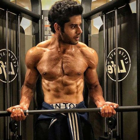 Aryan Khan Meezan Jafery And Ibrahim Ali Khan Shirtless Pictures Of