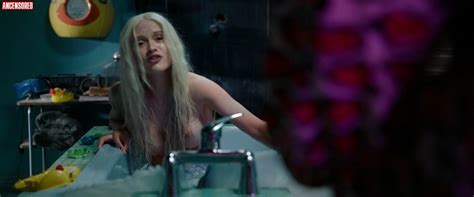Naked Marilyn Lima In A Mermaid In Paris