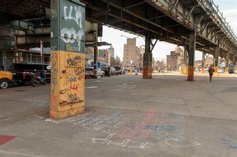 In New York 2 Teens Deaths Underscore Dangers Of ‘subway Surfing