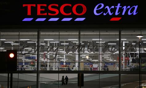 Tesco Faces Christmas Disruption As Drivers Threaten Walkout Over