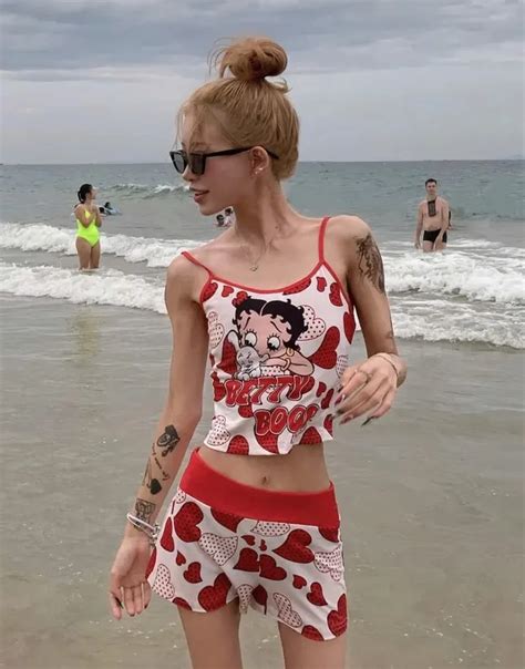 Th N H Nh Da B C X Ng C A Con G I Choi Jin Sil