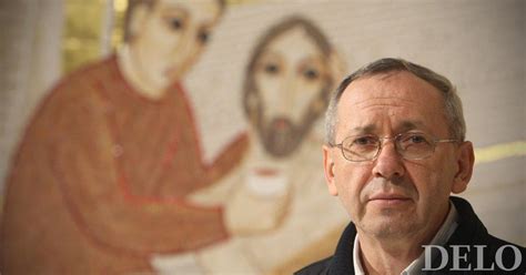 Marko Rupnik Dokončno Izključen Iz Jezuitskega Reda