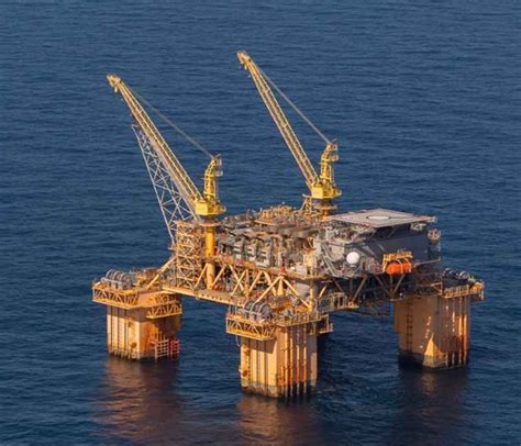 Pemex Taps Private Sector To Redevelop Gulf Of Mexico Oil Fields
