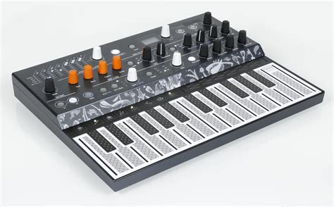 Arturia MicroFreak — экспериментальный гибридный синтезатор с вокодером ...