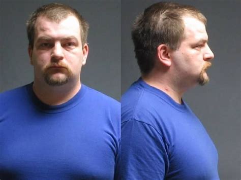 Lorain Man Celebrates July 4 With Gun Gets Arrested Morning Journal