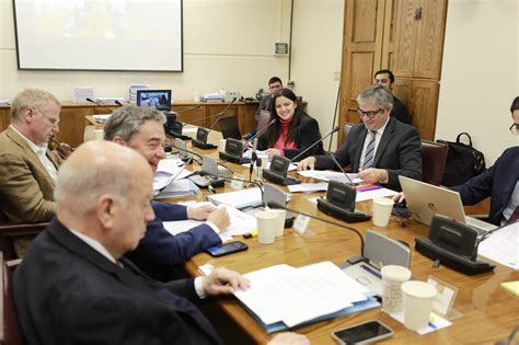 Comisión de Hacienda del Senado despacha a la Sala el proyecto que