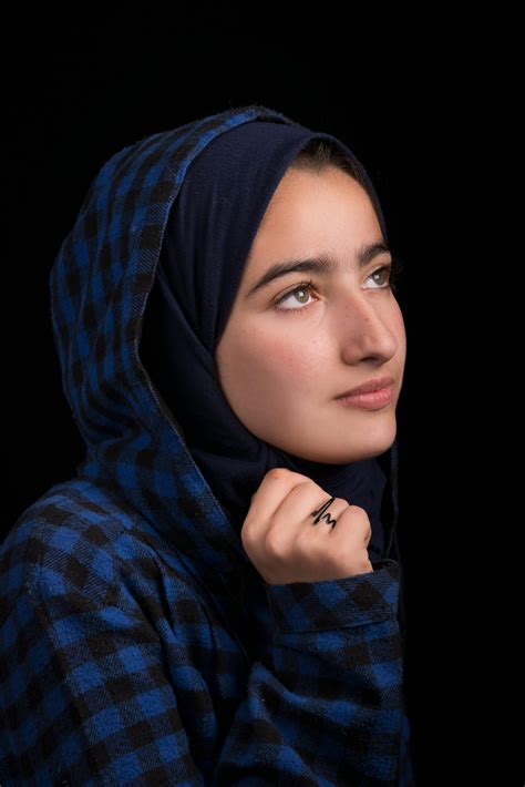 Beautiful Young Muslim Woman Photos Download The Best Free Beautiful
