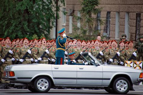 Парад Победы Коммерсантъ