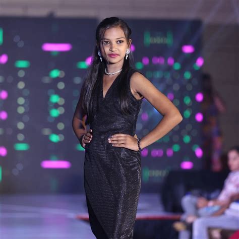 Shifaa Muddebihal Shifaa Muddebihal