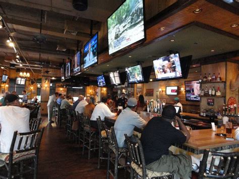 Twin Peaks Finding Success In Buckhead Buckhead GA Patch