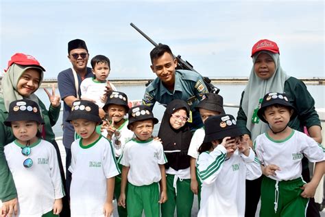 Lantamal VI Makassar Gencarkan Program Wisata Angkatan Laut Kepada Anak