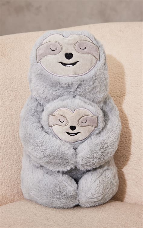 Bouillotte en forme de maman paresseux avec bébé PrettyLittleThing FR