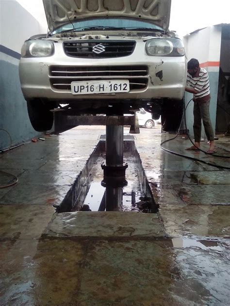 2 Post Mild Steel Hydraulic Car Washing Lift For Servicing 0 2 Tons