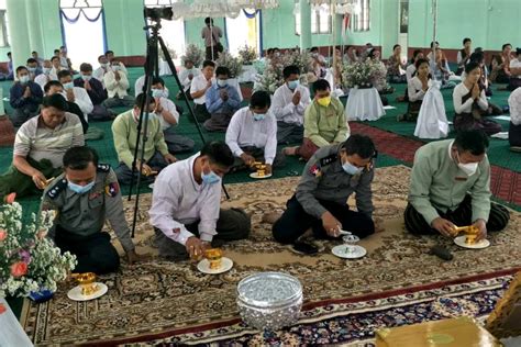 ၂၀၂၁ ခုနှစ် ဘွဲ့တံဆိပ်တော်ရရှိသည့် ဆရာတော်များအား ဂုဏ်ပြုပူဇော် Information And Public