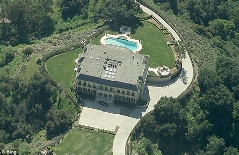 Saudi Prince Majed Abdulaziz Al Saud Arrested For A Sex Crime In La Compound Daily Mail Online