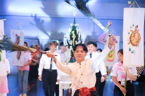 โครงการสอนน้องร้องเพลง กิจกรรมเอิ้นน้องใส่หม้อนึ่งคณะสาธารณสุขศาสตร์