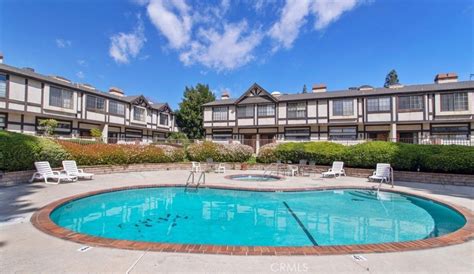 20737 Roscoe Blvd 301 Winnetka Ca 91306 Mls Ig25101433 Redfin