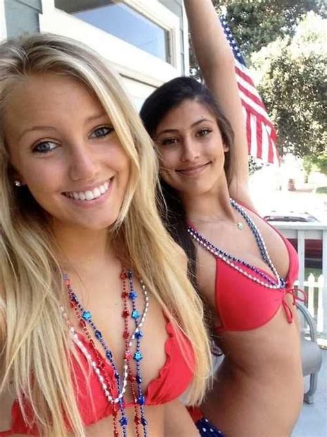 Big Tit Babe 4370 Pic