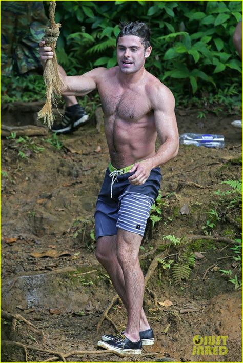 Zac Efron In Talks To Star In Baywatch Movie With The Rock Photo