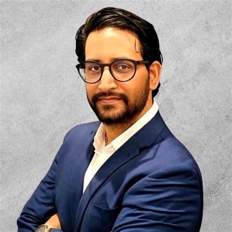 vignesh rajan group chief technology officier newwave telecom