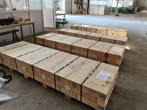 Cement Rotary Kiln Roller Shaft With Forging Material Roller Shaft