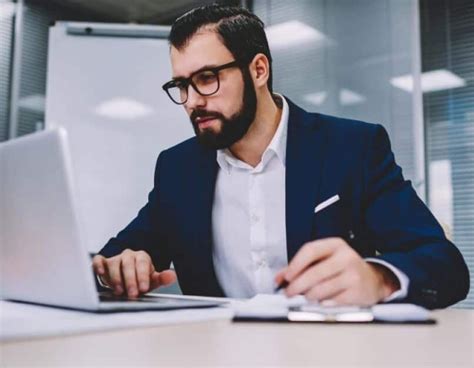 Las Claves Del éxito Funciones De Un Gerente Administrativo Y