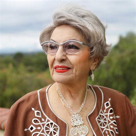 Hairstyles For Women Over 50 With Glasses Banton Frameworks