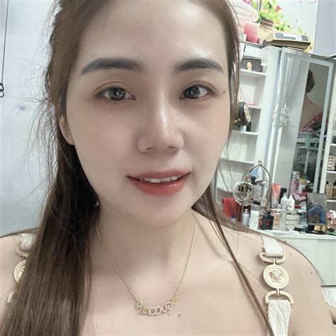 Hàng Mới Hàng Sale Gì Cũng Có By Út Trân Cld Cỡ Này Mà Còn Cỡ Gì