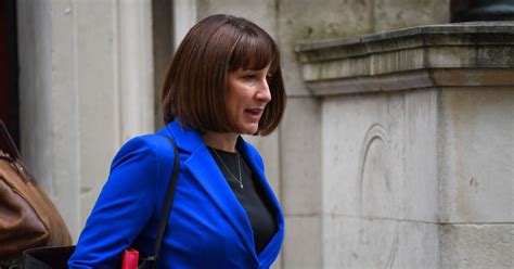 Dwp Winter Fuel Payment Update After Labour Abandons Millions